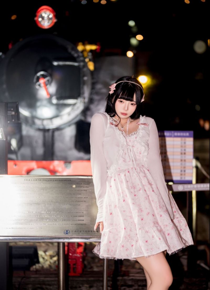 落落Raku - NO.015 似水流年 [56P-667MB],무료다운 및 실시간 감상! : 파일이즈